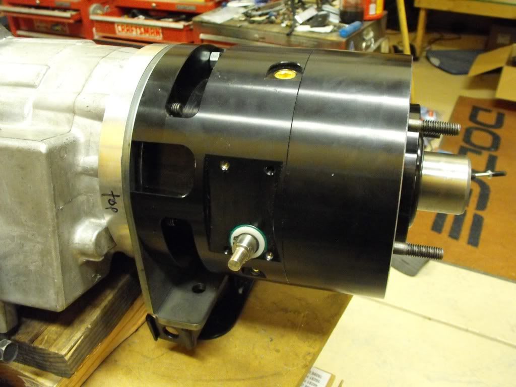 A518/46RH bolt up to a NP208 | Pirate 4x4